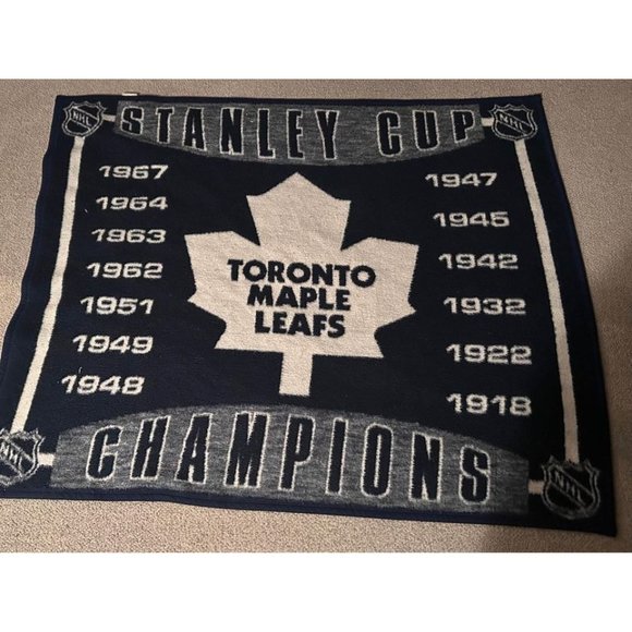 Other | Toronto Maple Leafs Blanket | Poshmark